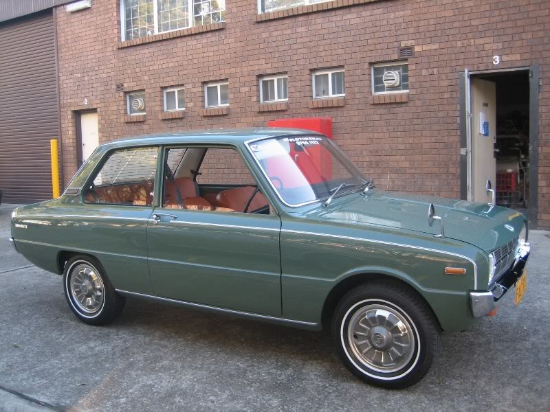 Mazda 1000 technical specifications and fuel economy